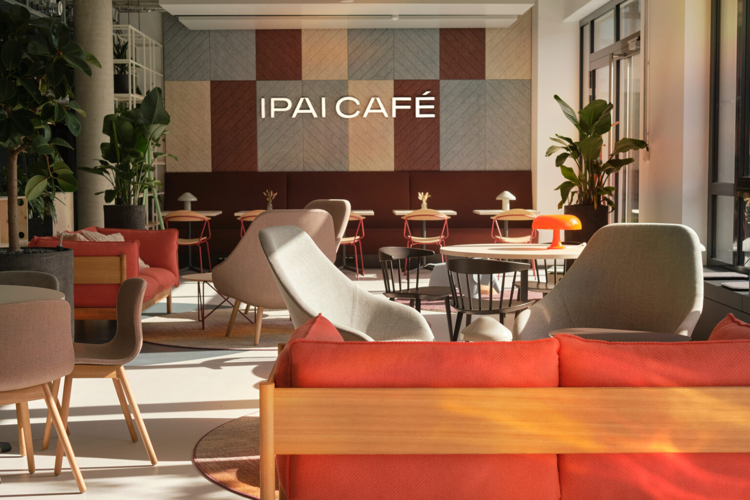 Besucherzentrum – IPAI Foundation